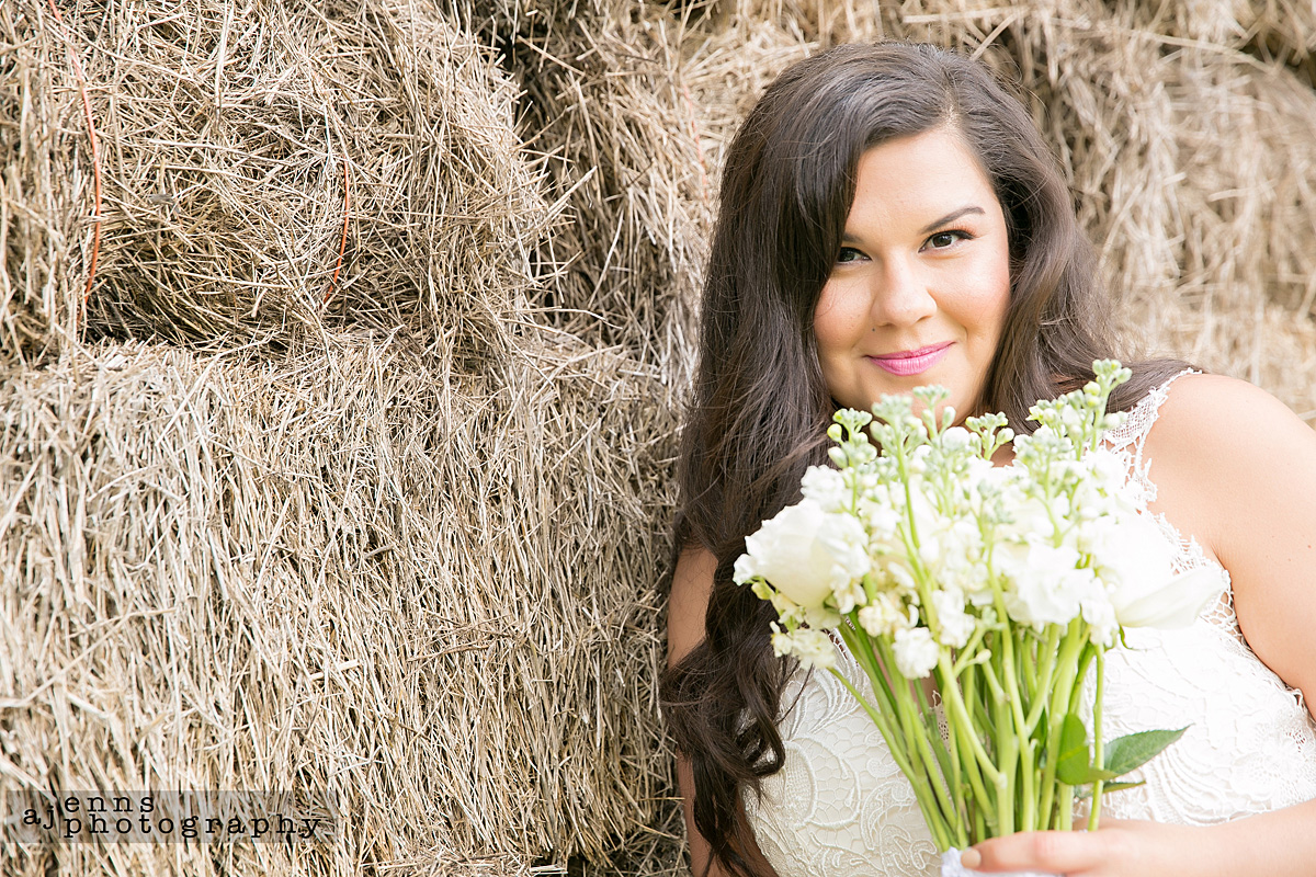 Amy & Kevin at Patricia Beach – AJ Enns Photography