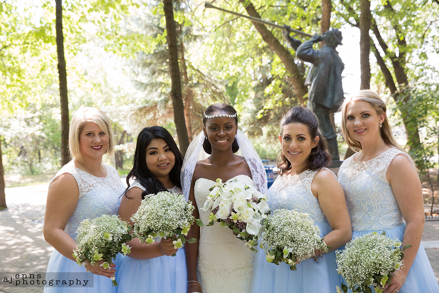 Tabitha & Matt – Leo Mole Sculpture Gardens – AJ Enns Photography
