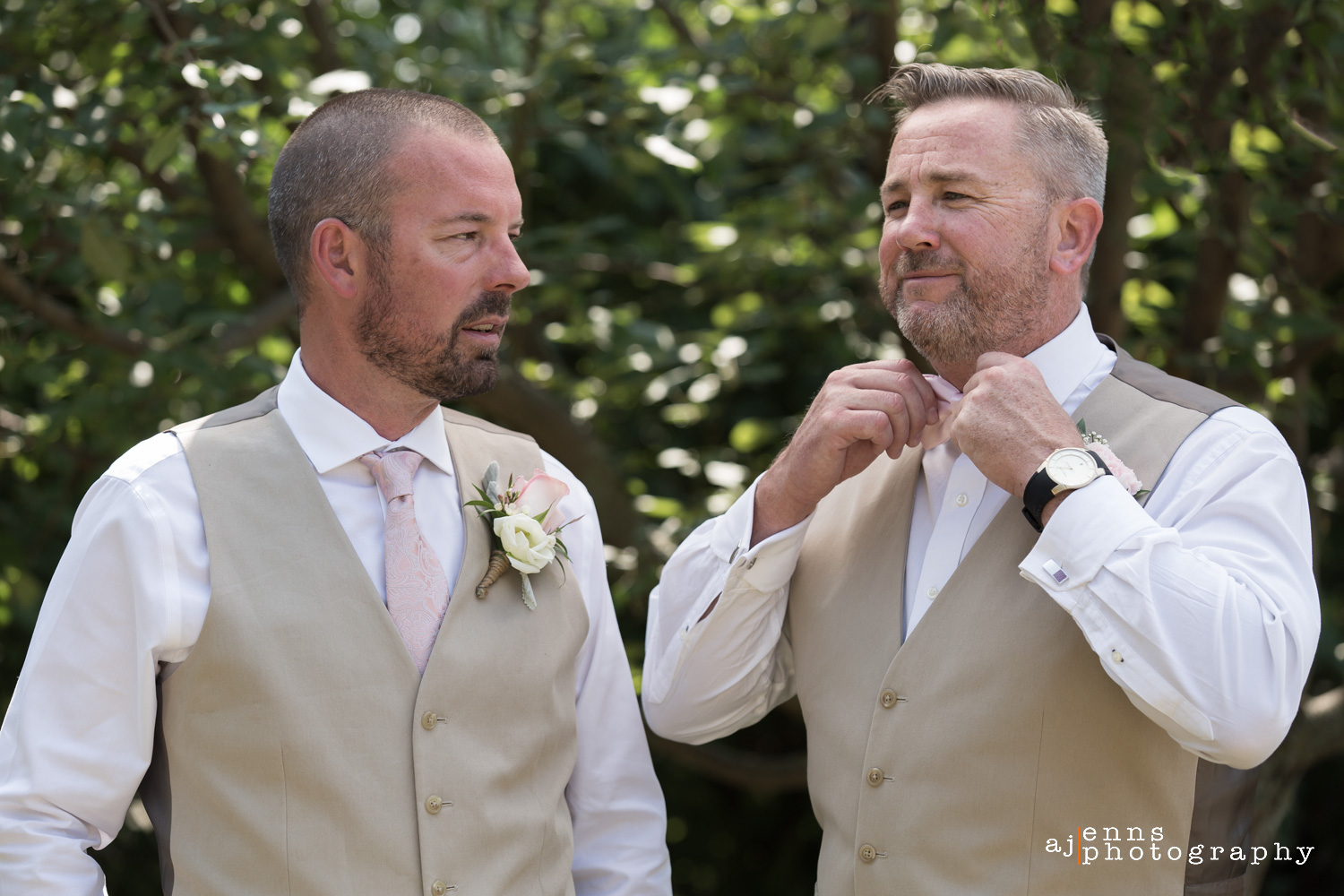 Carla & Mike | Mather MB – AJ Enns Photography